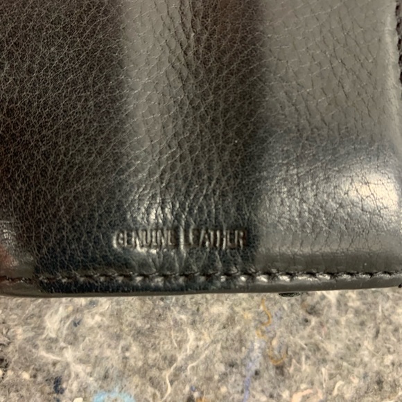 Fossil | Bags | Vintage Fossil Black Leather Wallet 954 | Poshmark